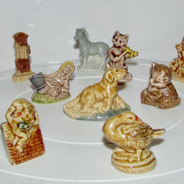 Red Rose Tea Figurines - Etsy Canada