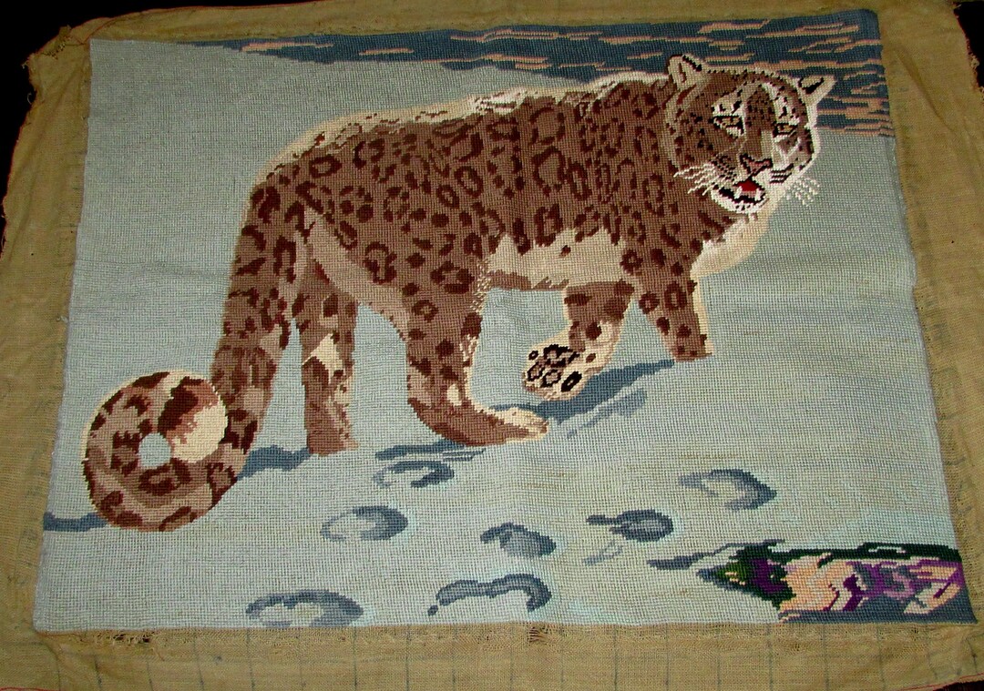 Vtg Beautiful Unframed Completed Needlepoint LEOPARD Hunting 21"x 28 ...