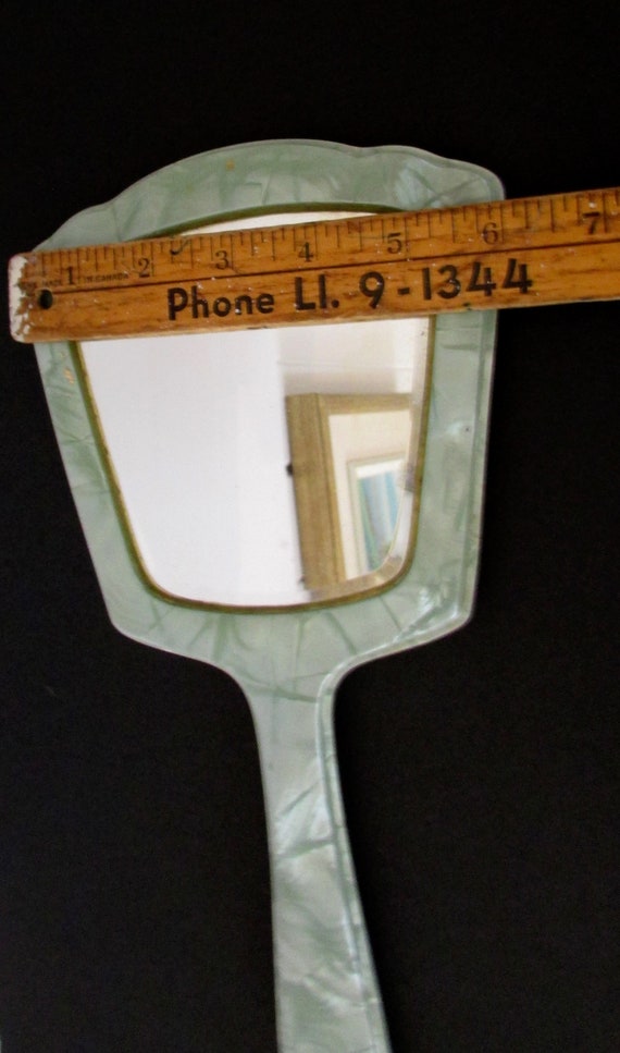 Beautiful art deco jade green celluloid hand mirror/P… - Gem