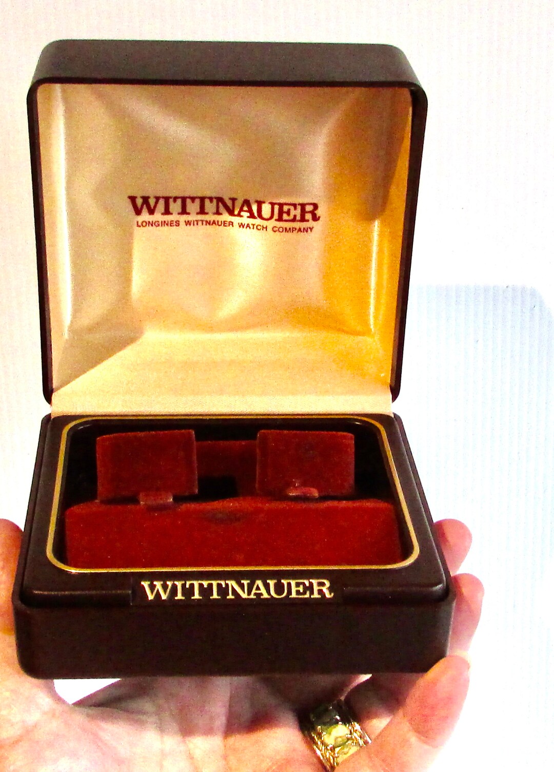 Vtg Beautiful Brown Plastic WITTNAUER Storage Watch Box/very Pretty ...