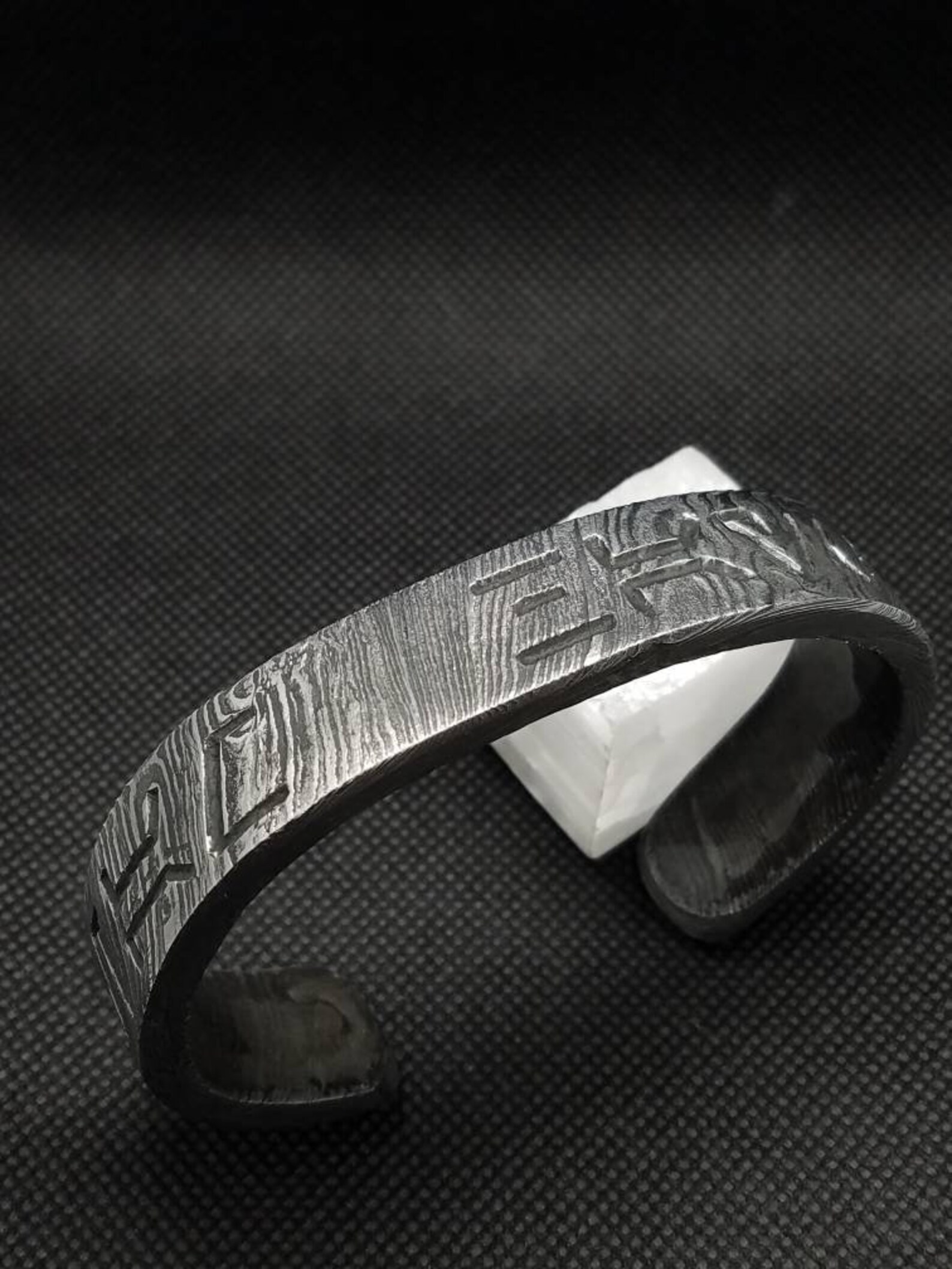 Hand Forged beskar Damascus Steel - Etsy