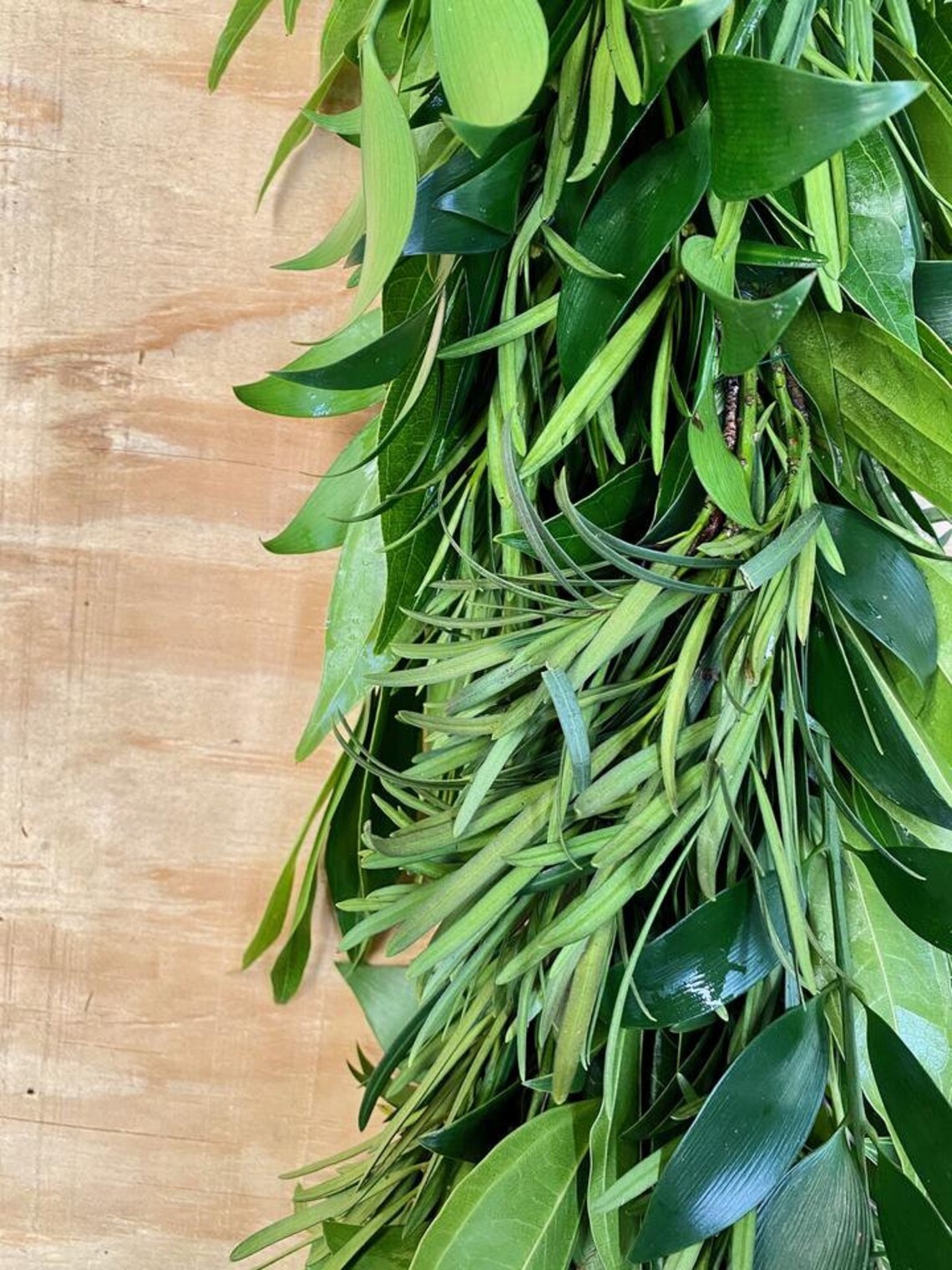 Podocarpus Nagi Cocculus Garland Fresh Wedding Garland | Etsy