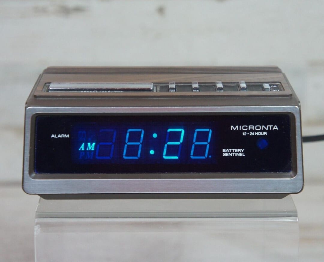 Vtg Micronta Alarm Clock Woodgrain Silver 63-753A Blue Digital 12/24 Hr ...