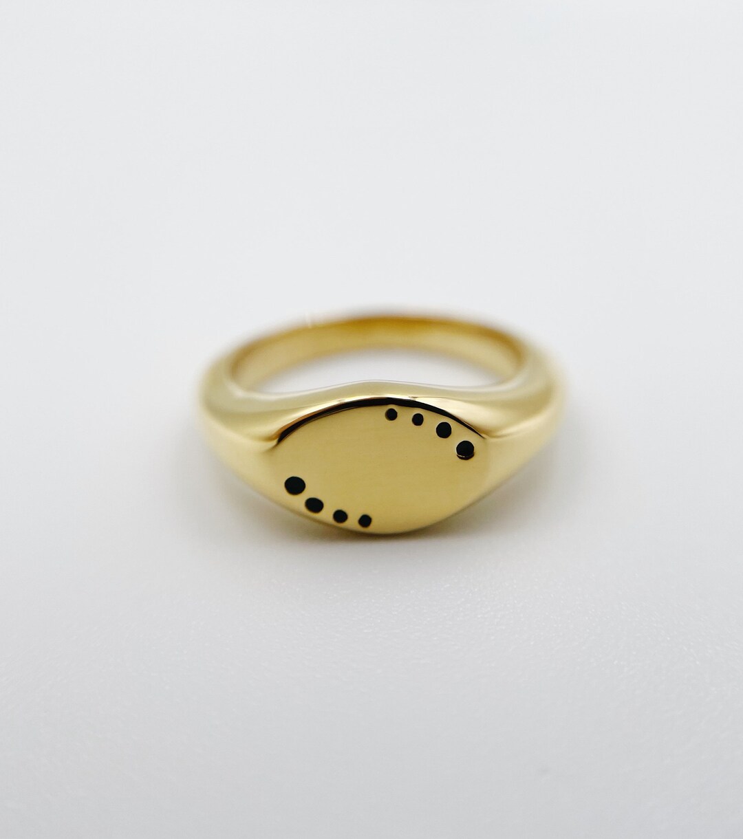 Mini Signet Ring - Etsy