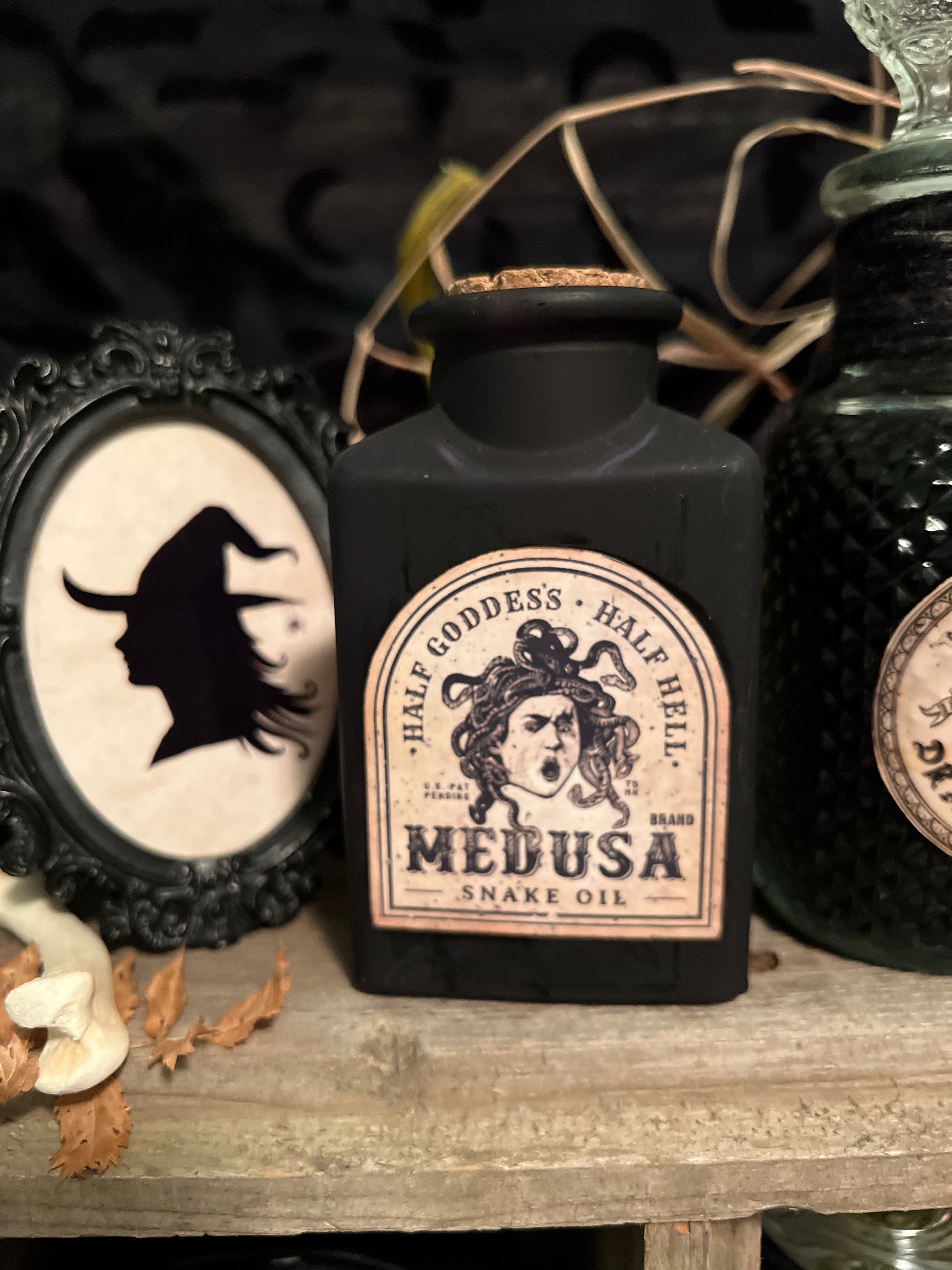 Vintage Look Potion Labels #76, Dragons & Friends, Printable Potion Jar ...