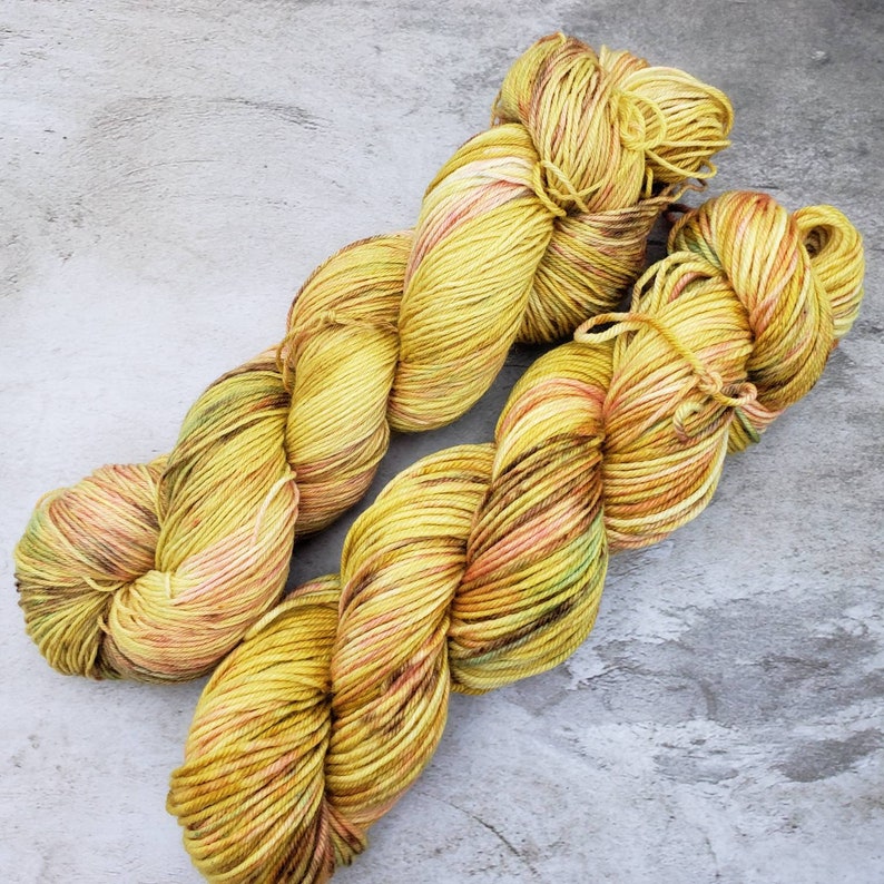 Hand Dyed Yarn in Rose Gold Patina | Etsy