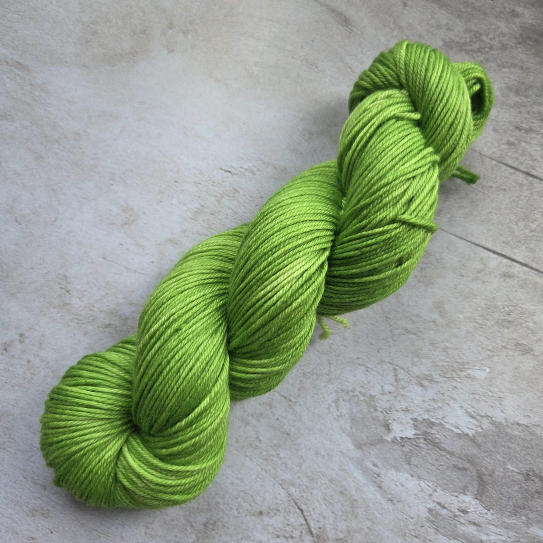 Hand Dyed Semi-solid Tonal Yarn: Tendril Colorway - Etsy