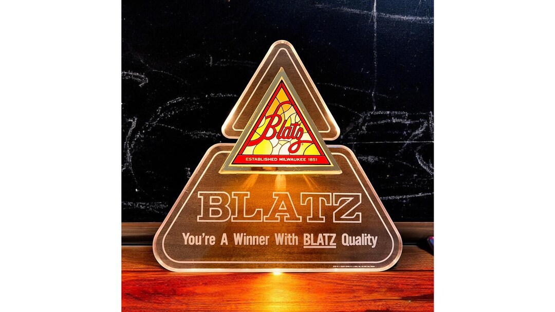 Vintage Blatz Beer Triangle Lighted Sign 1983, Brewery Advertising ...