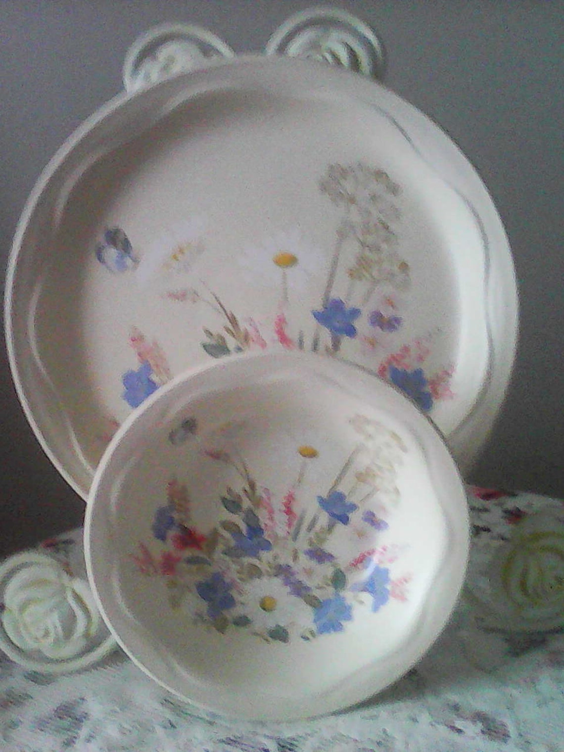 Poole Pottery 'springtime' Dinner Service - Etsy