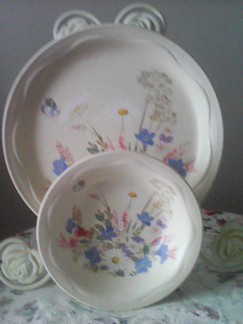 Poole Pottery 'springtime' Dinner Service - Etsy