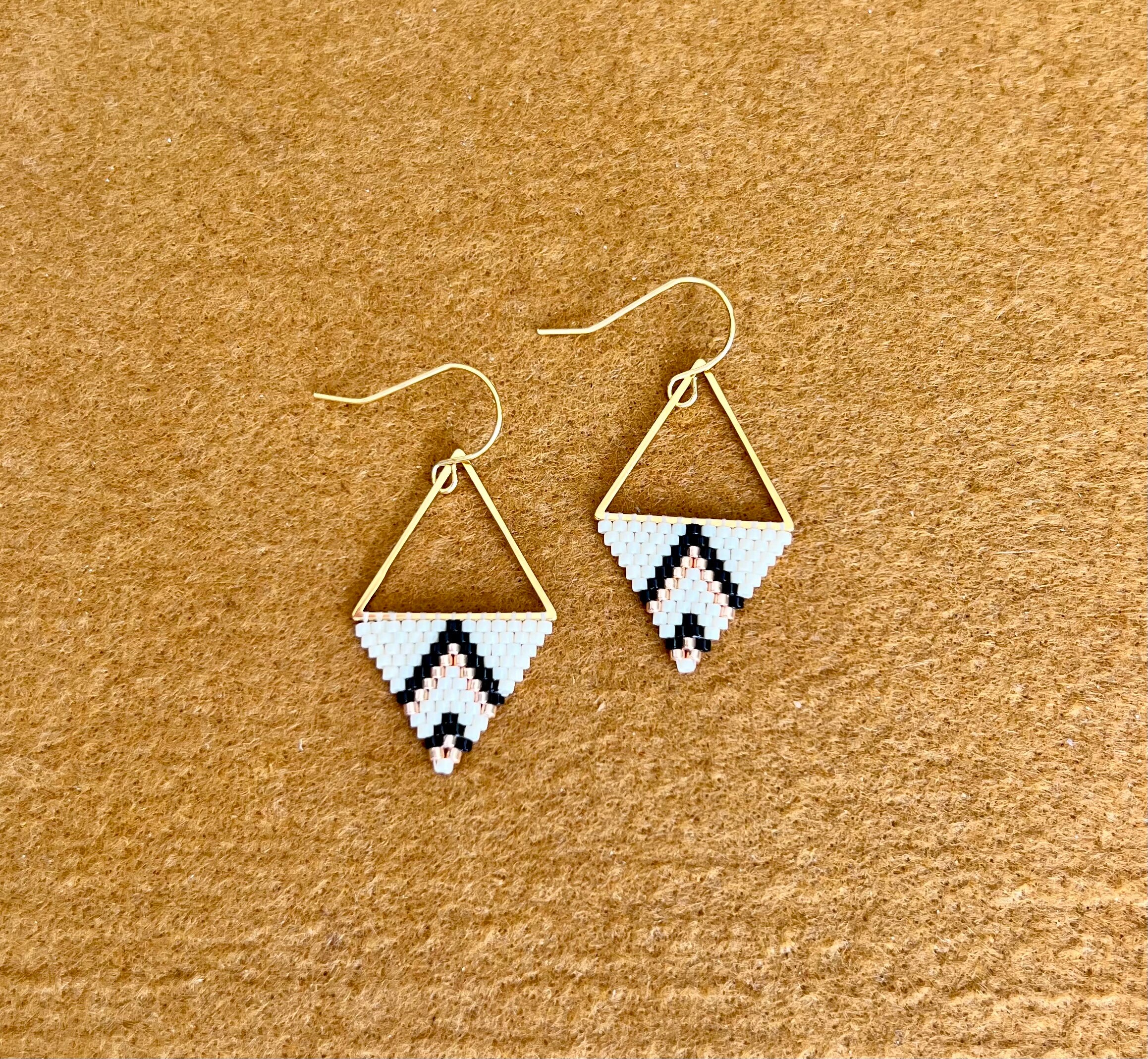 The Pyramids Gold Black or White Pyramid Geometric Beaded Earrings Beaded Jewlery Handmade ...