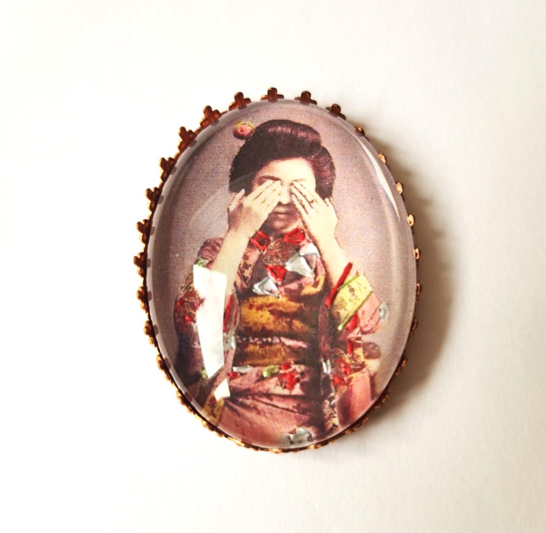 Geisha Hand Embroidered Brooch - Etsy Australia