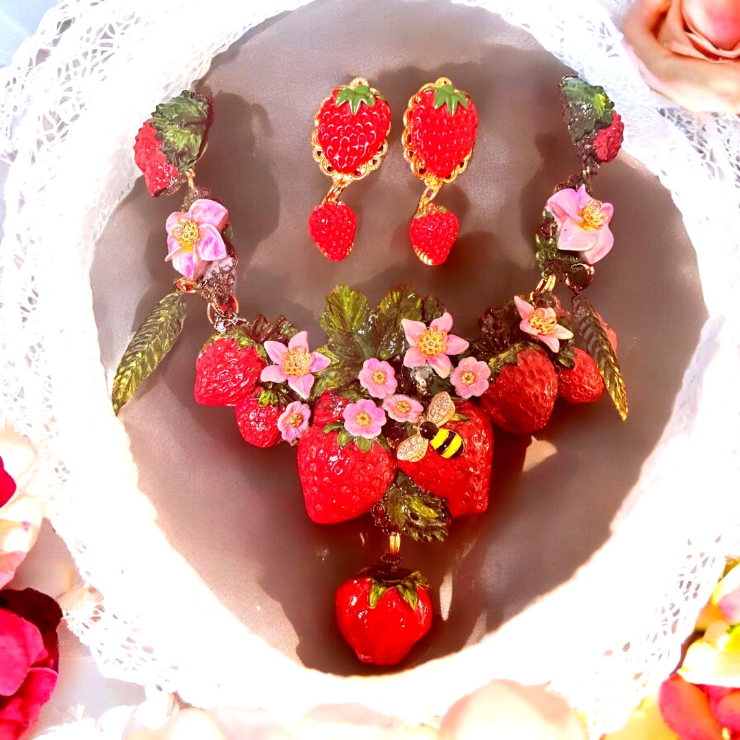 Set of Baroque Hand Painted Hands Strawberry Necklace Earrings - Etsy