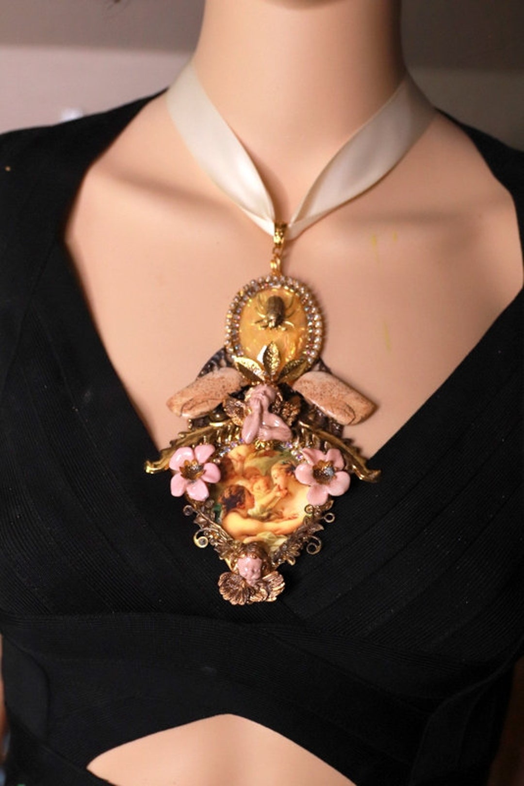 Rococo Cherubs Cameo Pendant Ribbon Stunning Necklace - Etsy
