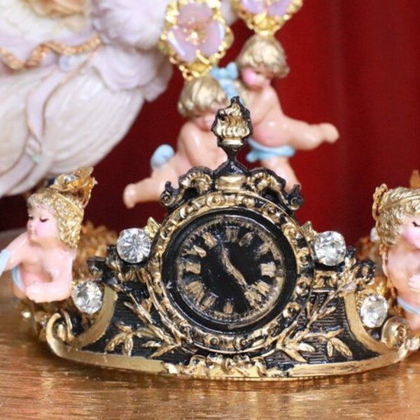 Vintage Crown Clock - Etsy