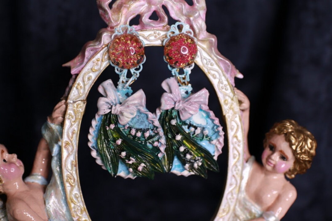 Hand Painted Baroque Lily of the Valley Hand Studs Earrings - Etsy