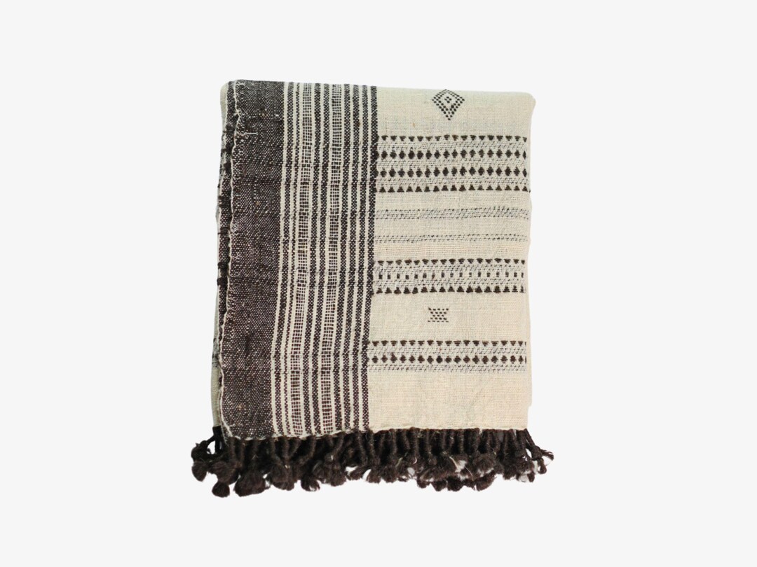 Cream Bhujodi Throw, Bhujodi Wool Throw, Bhujodi Blanket, Bhujodi ...