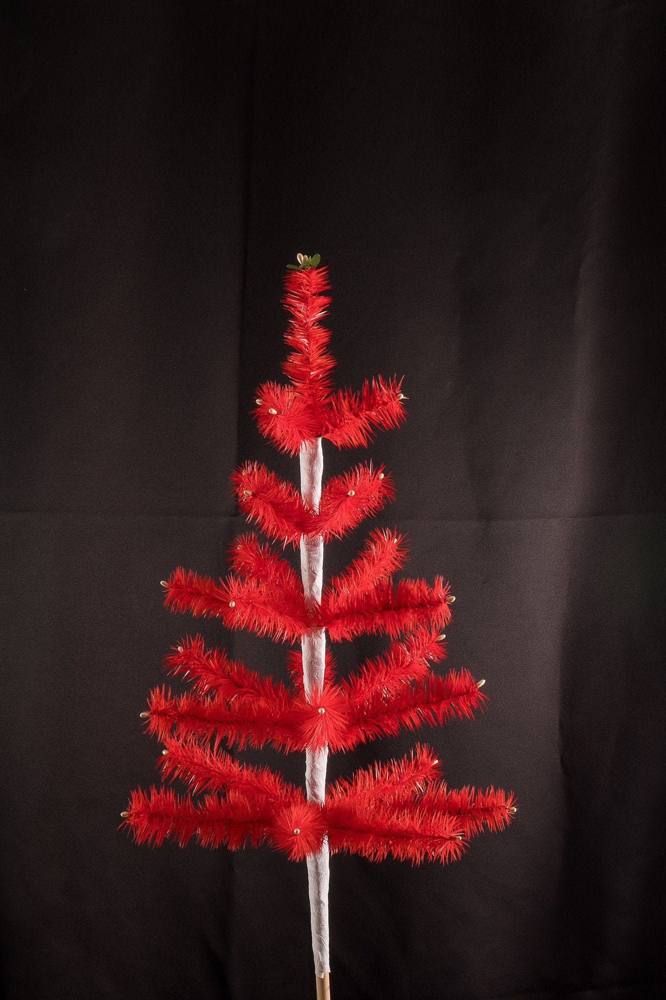 Medium Red Goose Feather Tree 28 Tall Valentines Day | Etsy