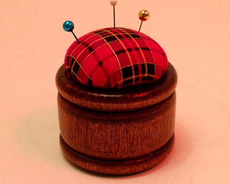 Pincushion. Red Plaid Wooden Ring Small Size 2 W by - Etsy