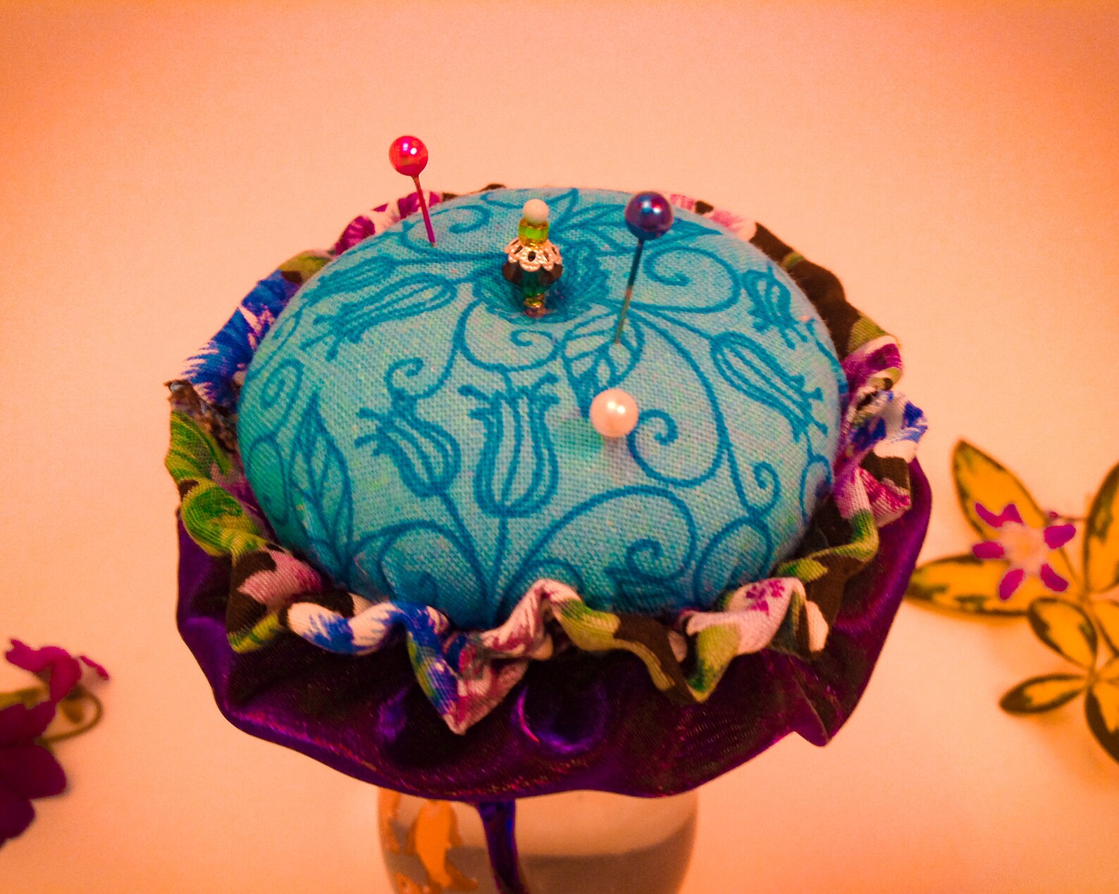 Pincushion. Goldfish Solid Glass Murano/3 Swimming Fish & Turquoise W ...