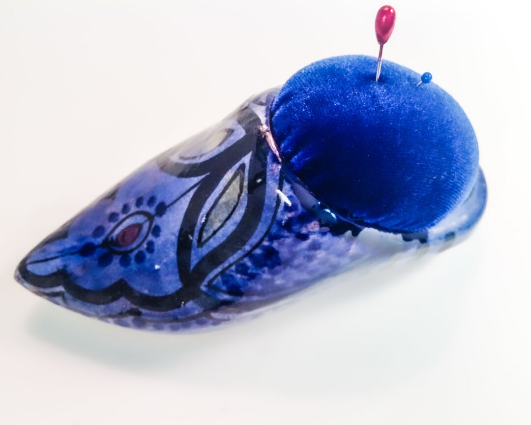 Pincushion Gorgeous Italian Wall Slipper Stoneware Pottery Hand Made ...