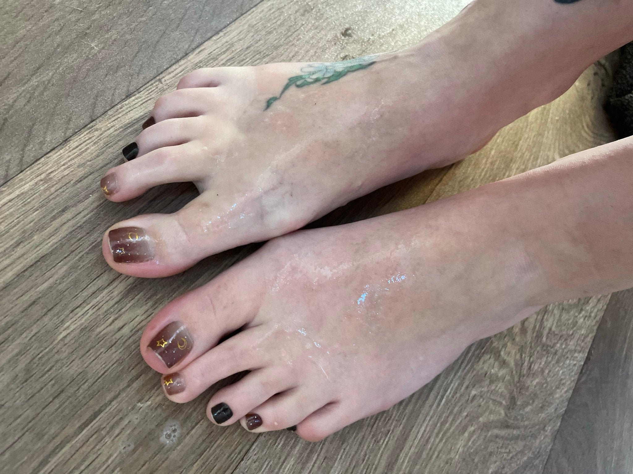Feet Pics Foot Photos Extreme Wet Feet Spit Fetish Toes And Etsy
