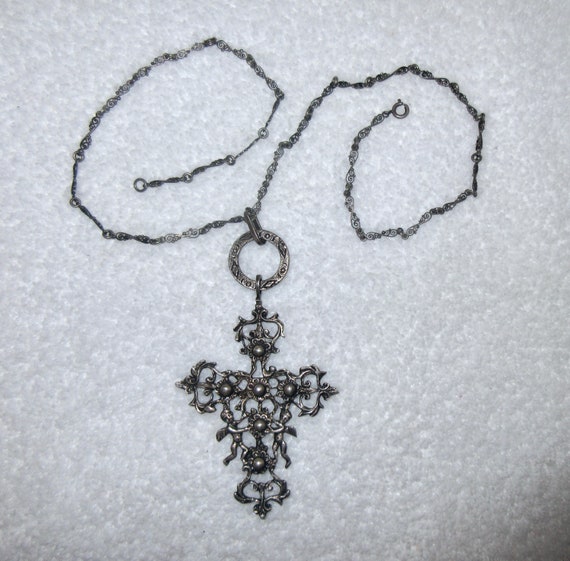 Peruzzi Renaissance Silver Cross Pendant Necklace Ang… - Gem