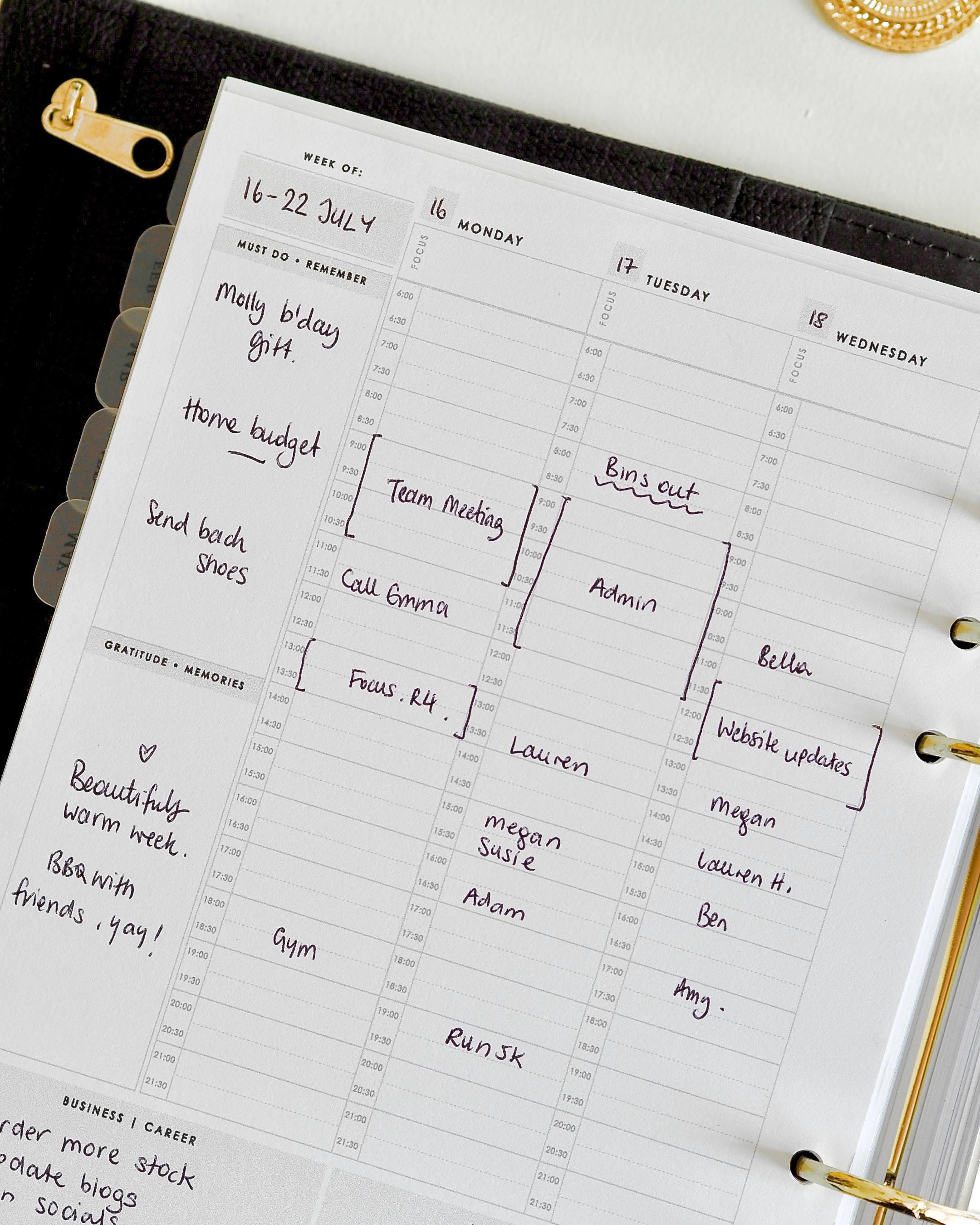 Undated A5 Weekly Planner Inserts | Vertical Week on Two Pages | CEO of ...