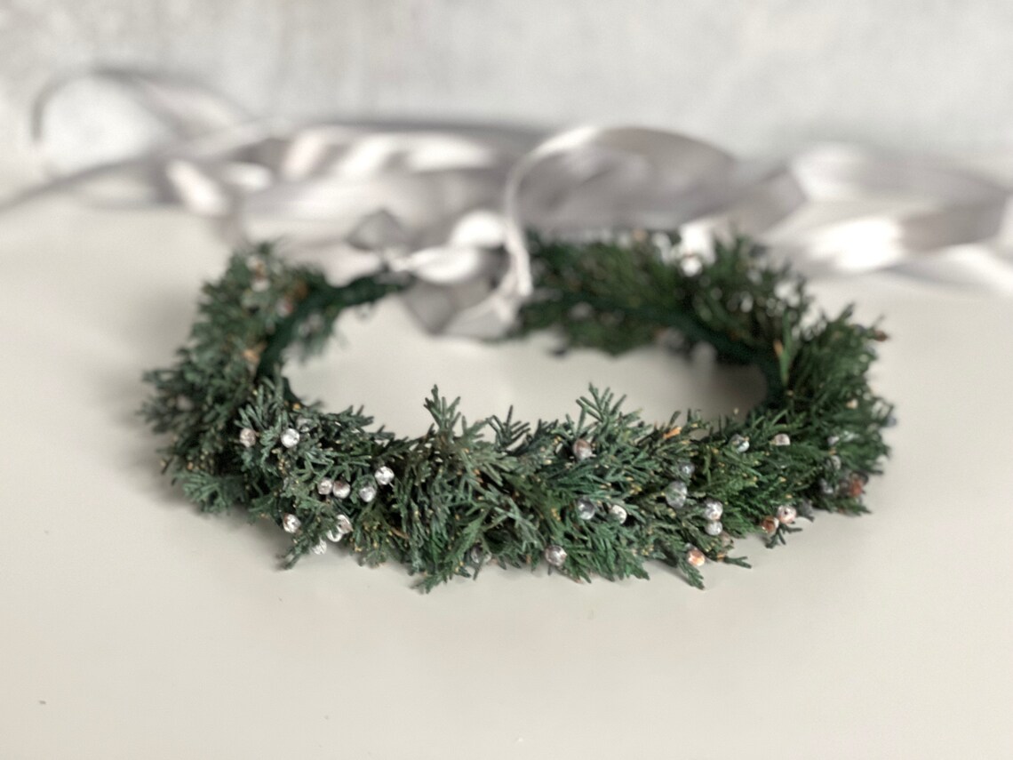 Winter Wedding Floral Crown-preserved Juniper Crown - Etsy