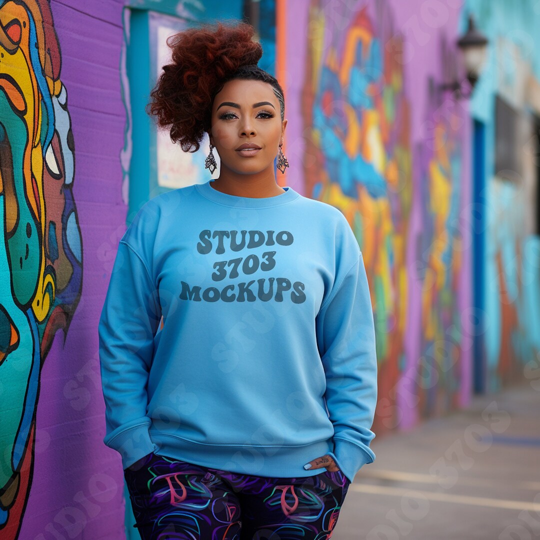 Sweatshirt Mockup Black Model, Carolina Blue Gildan Sweatshirt Mockup ...
