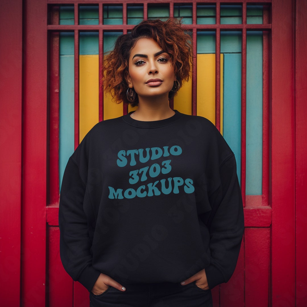 Latina Sweatshirt Mockup Model, Black Gildan Sweatshirt Mockup, Latina ...