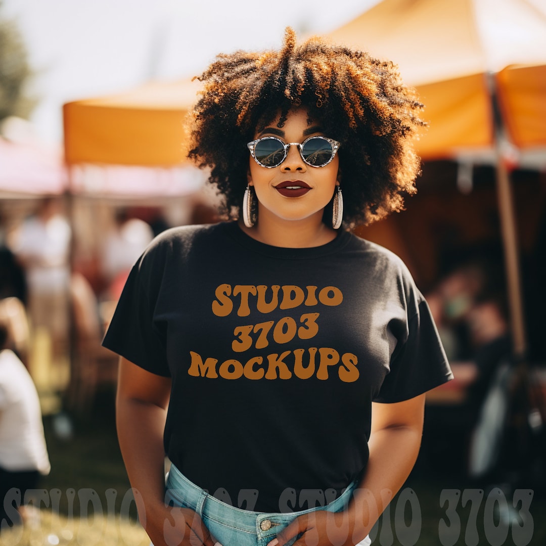 Black Model Mockup, Black Shirt Mock Up, Curvy Model Mock up Black T ...