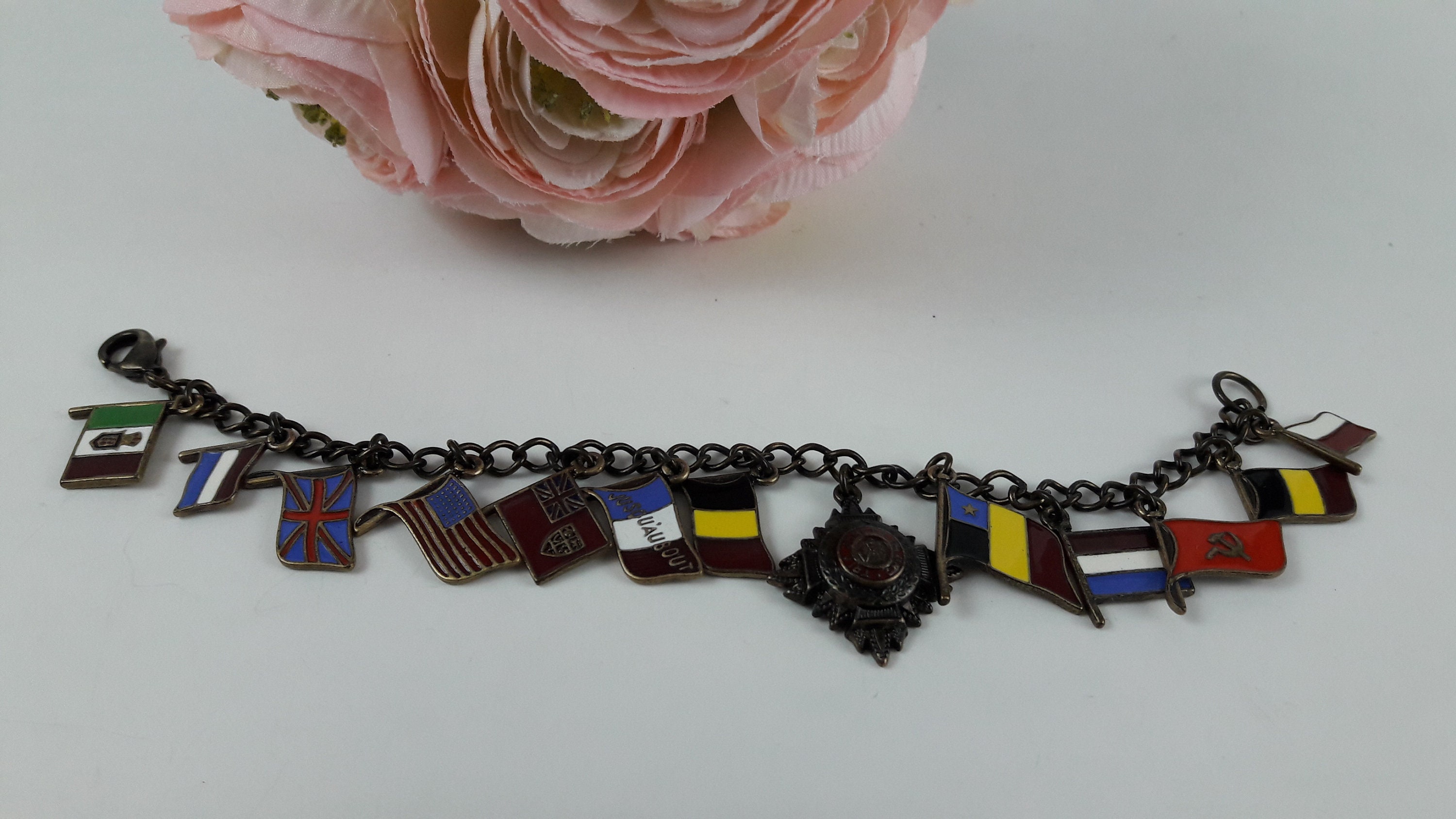 Vintage, International, World, Flags, 13 Charms, Charm Bracelet, Enamel ...