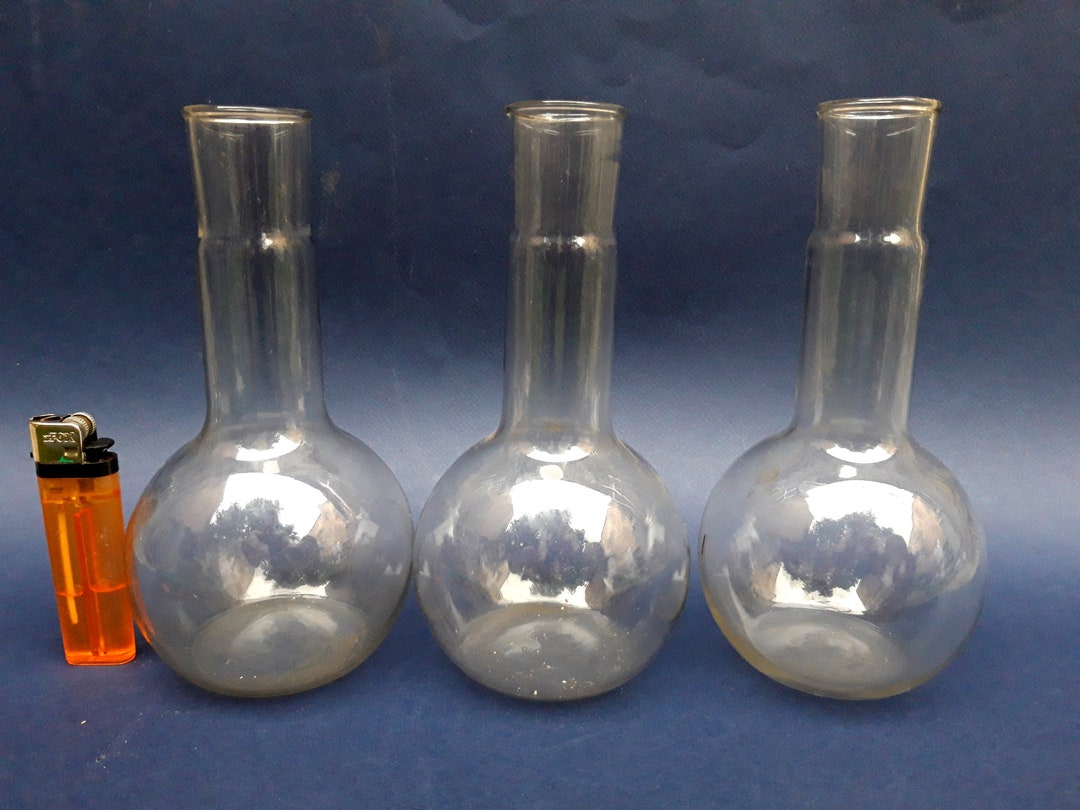 Set of 3 Vintage Laboratory Glass Flasks Chemistry Glassware - Etsy