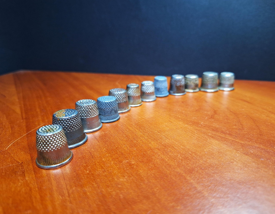 Set of 12 Antique Thimbles Collectibles Retro Hand Sewing Accessories ...