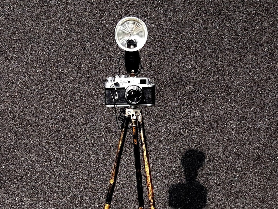 Vintage Camera Set 60s Photographer's Kit Camera, Brass Tripod, Flash ...