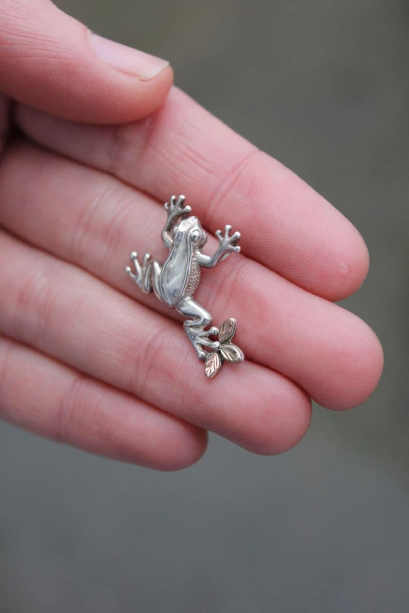 Pre-owned Sterling Silver & 12k Gold Black Hills Gold Frog Pendant - Etsy
