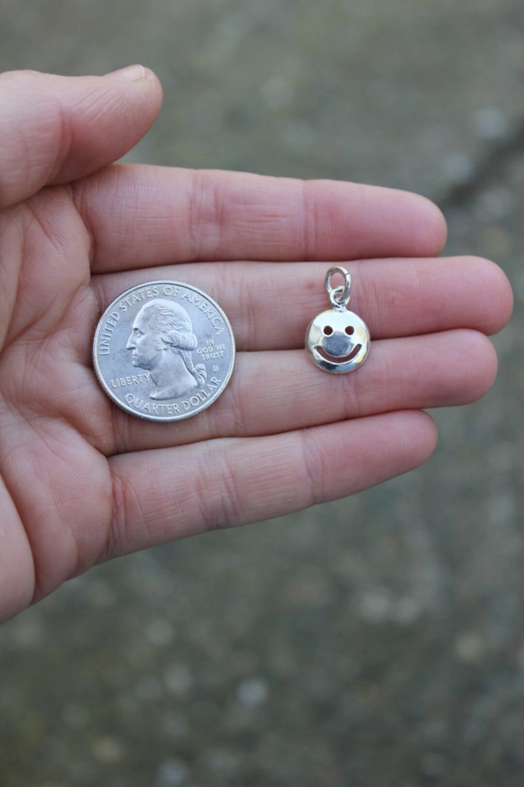 Pre-owned Sterling Silver Tiny Smiley Face Charm Pendant 0.9g - Etsy