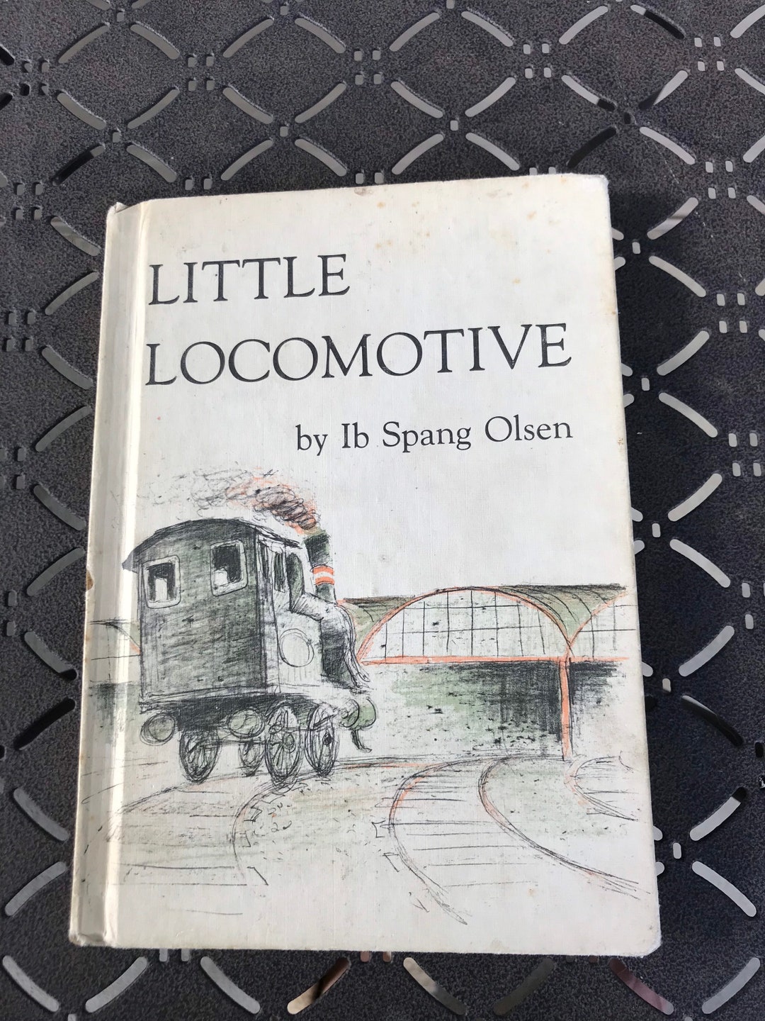 Vintage Childrens Book Little Locomotive by Ib Spang Olsen 1976 - Etsy