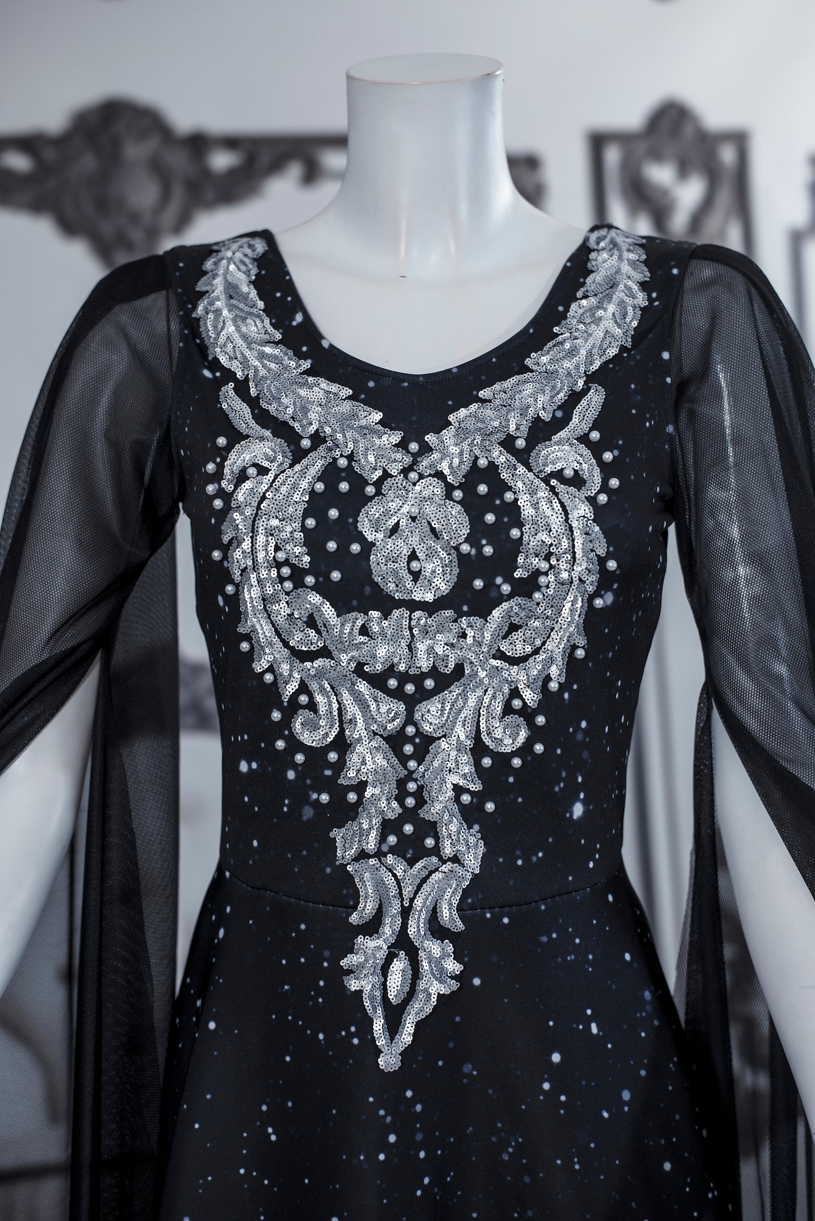 Silver Lace Mist Gown Dress Elven Dark Ombre Long Train - Etsy