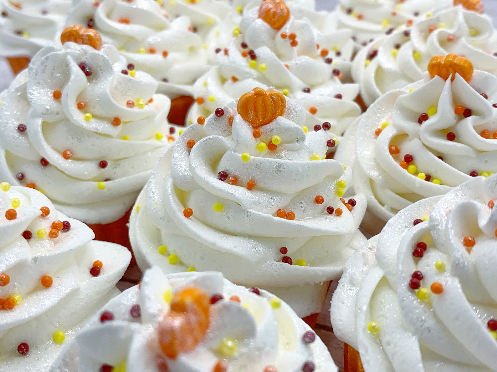 Pumpkin Bath Bomb, Cupcake Bath Bomb, Fall Autumn Gift Set, Unique Bath ...