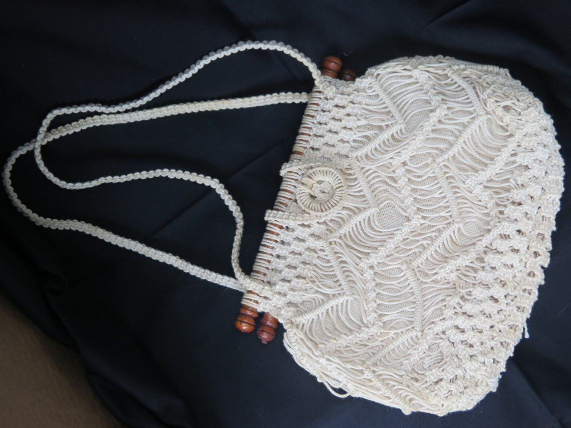 Vintage 60's Macramé Wood Handle and Macramé Purse - Etsy