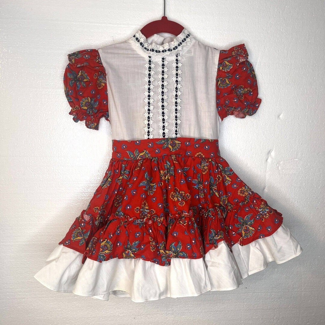 Sears Winnie the Pooh Vintage Red Girls Floral Ruffle Circle Party ...