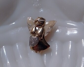 Gold angel pin | Etsy