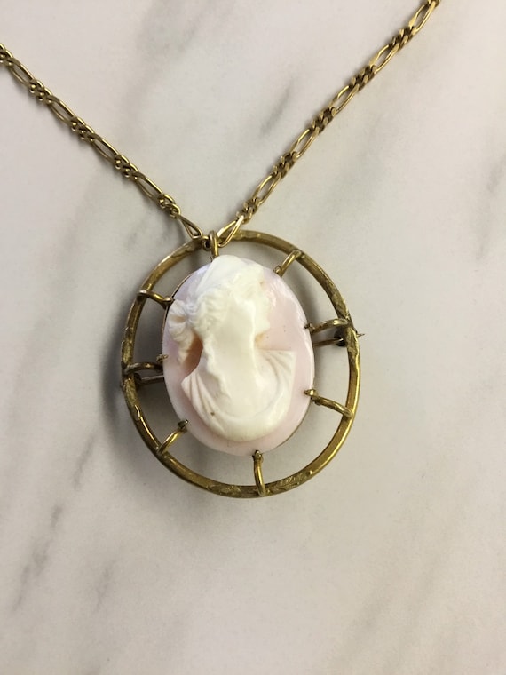 Pink and White Shell cameo - Gem