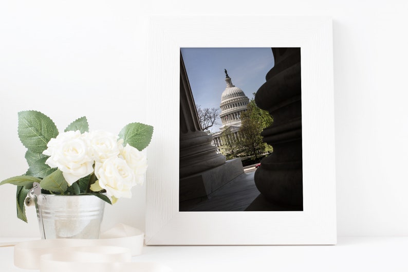 US Capitol Building Print. United States Capitol Building in Washington ...