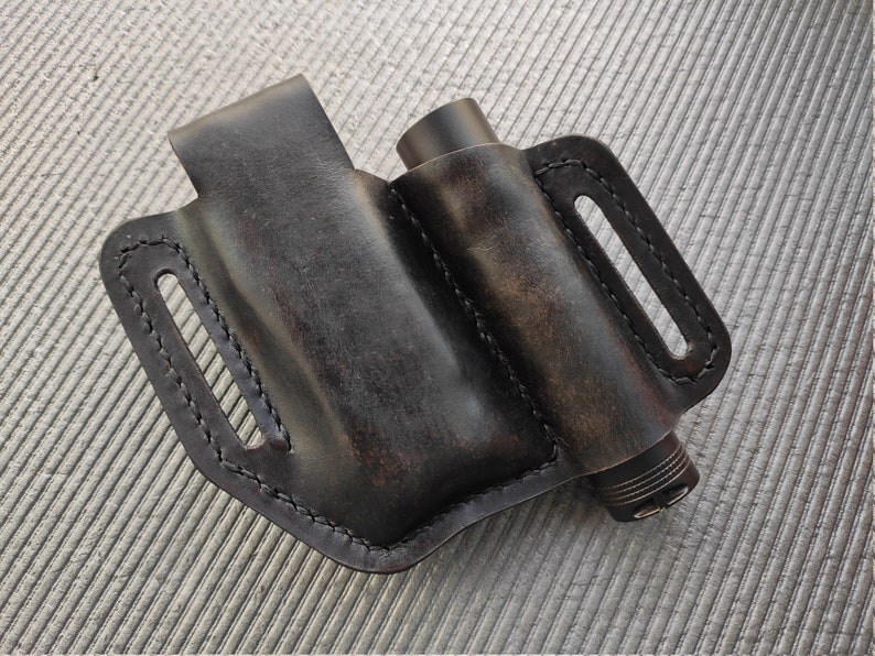 Pouch for Leatherman multitool Flashlight. Leather sheath. | Etsy