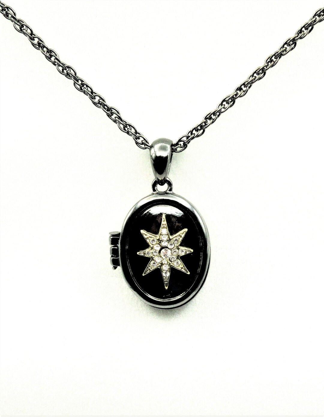 Oval Locket With Gold and Rhinestone Star Matching Gunmetal Necklace ...