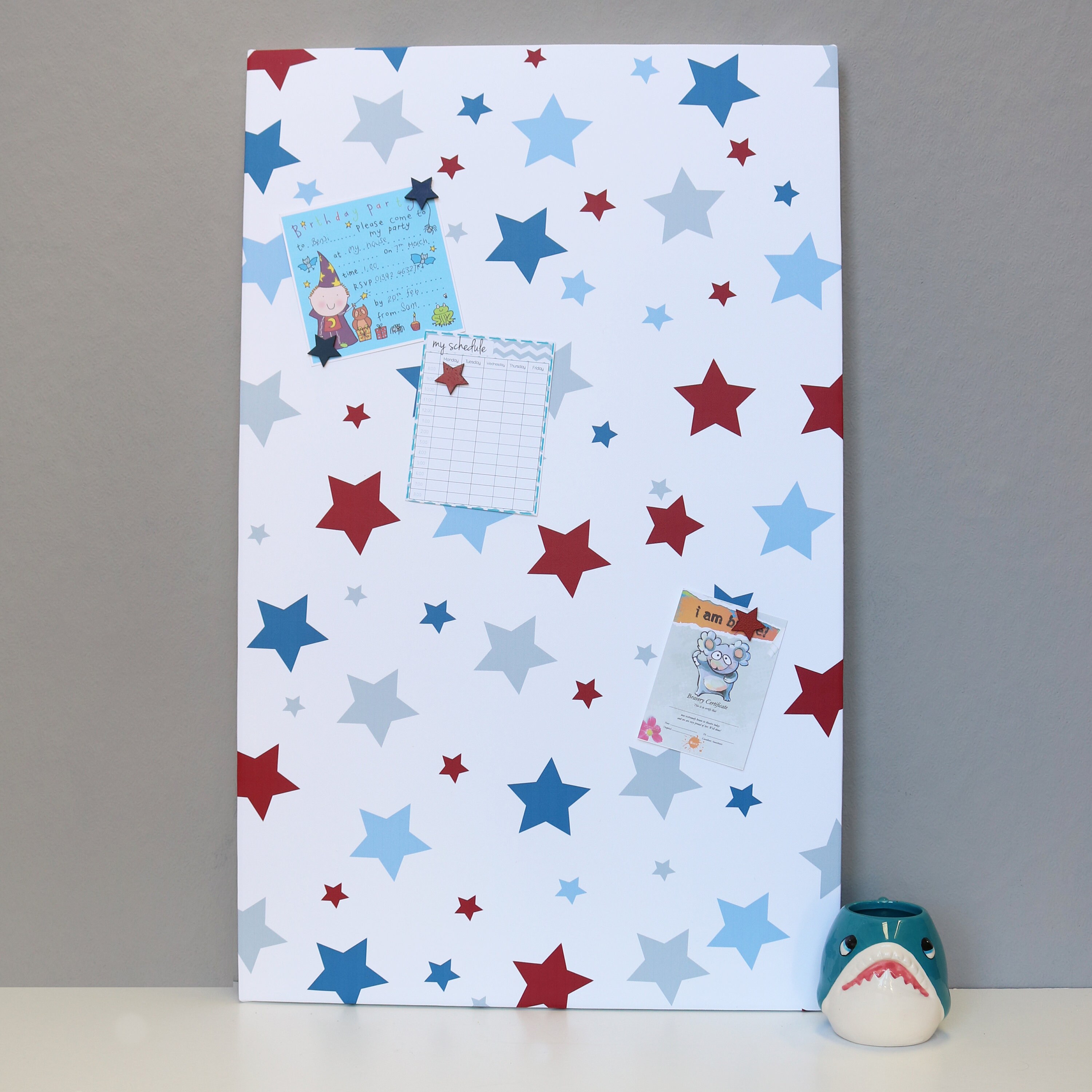 Large Blue and Red Stars Magnetic Noticeboard - Etsy Italia