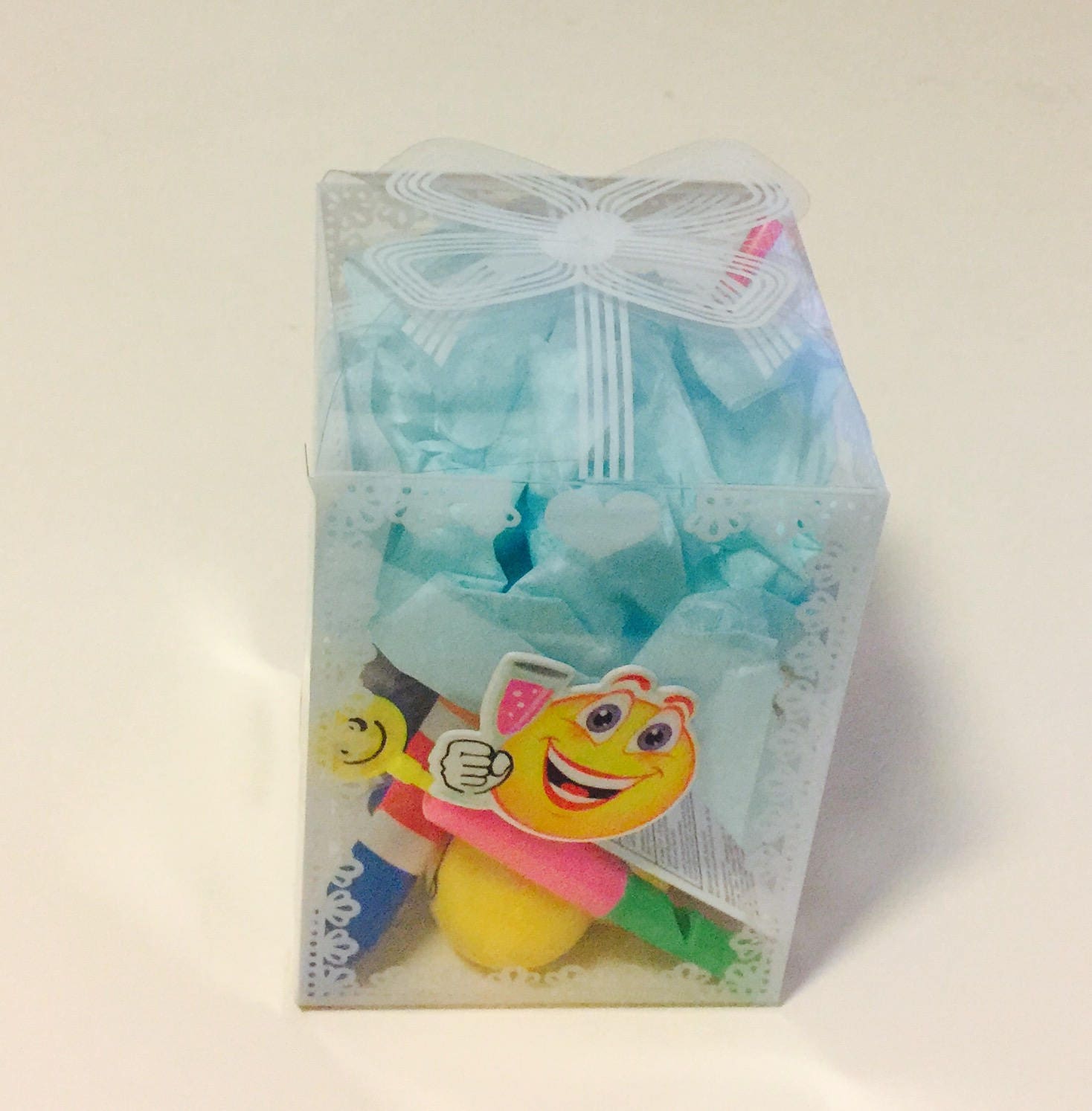 12x Pack Emoji Goody Bags Pre Made & Filled With Toys, Boys Girls ...